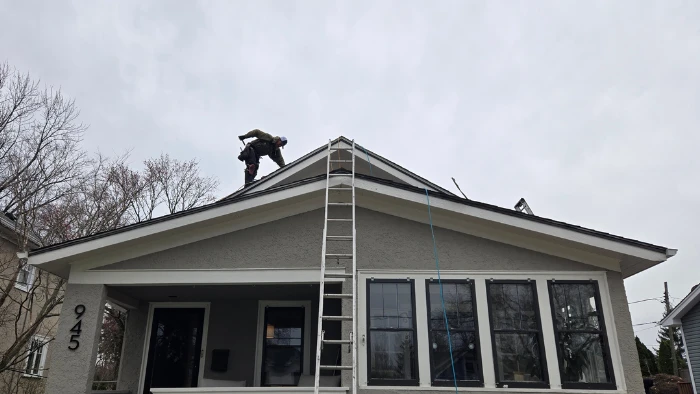 How Much Do Roofers Charge Per Hour in 2026? (State-by-State)